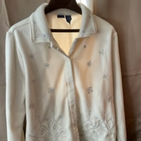 Basic Editions | Jackets & Coats | Basic Editions Ivory Snowflake ...